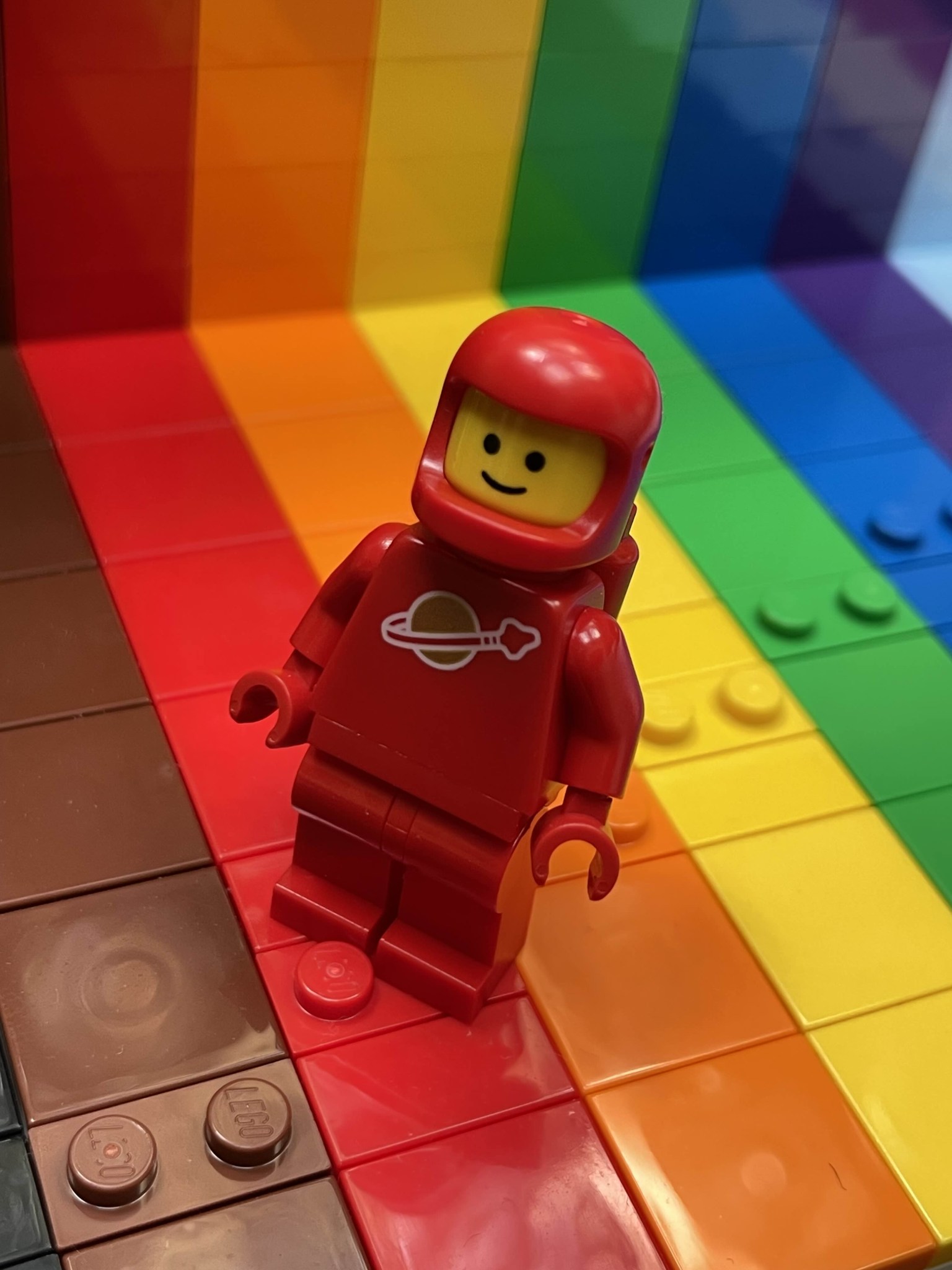 The Hunt for LEGO Classic Space Astronauts – Binder Clip Scorpion