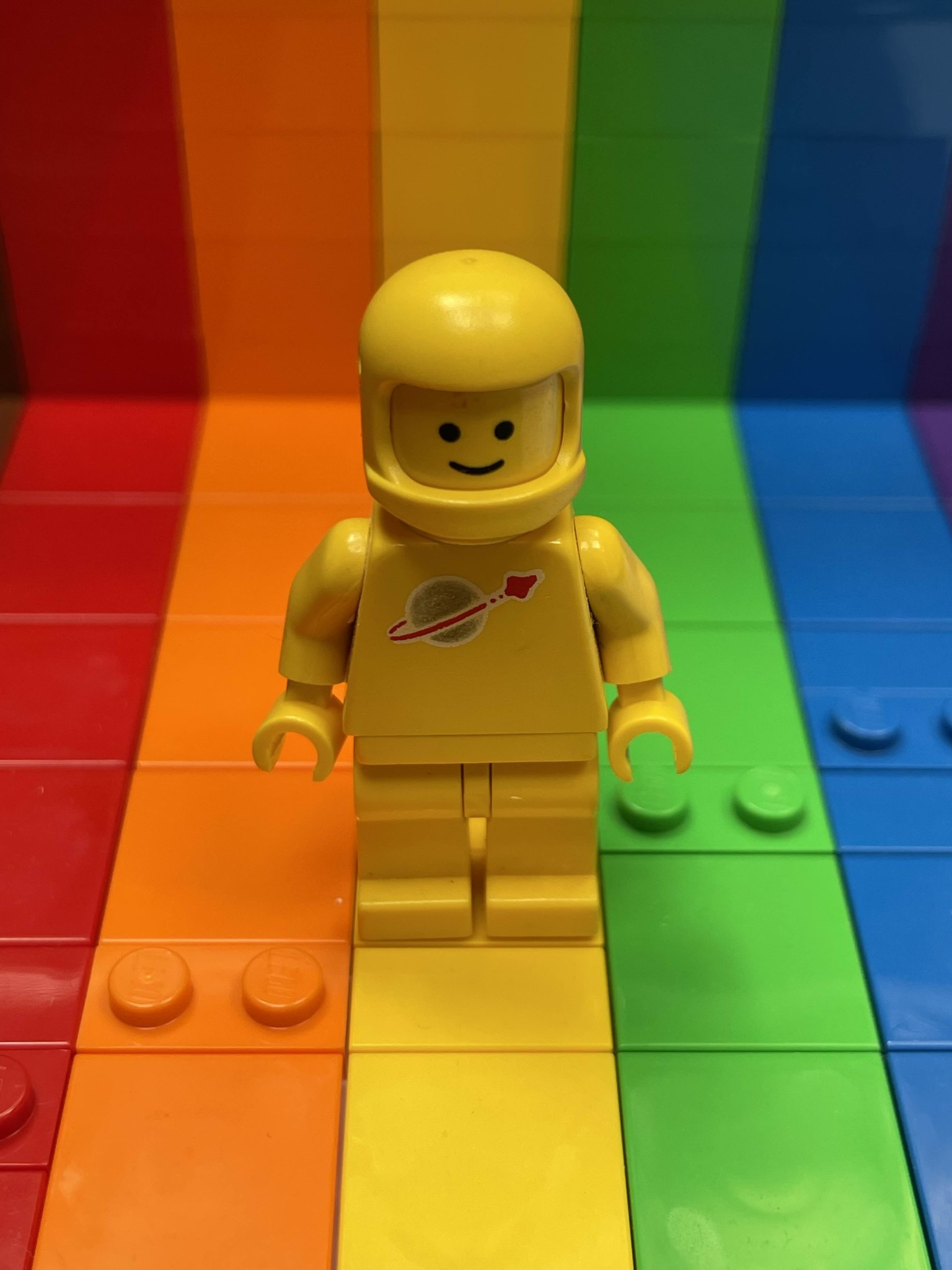 The Hunt for LEGO Classic Space Astronauts – Binder Clip Scorpion